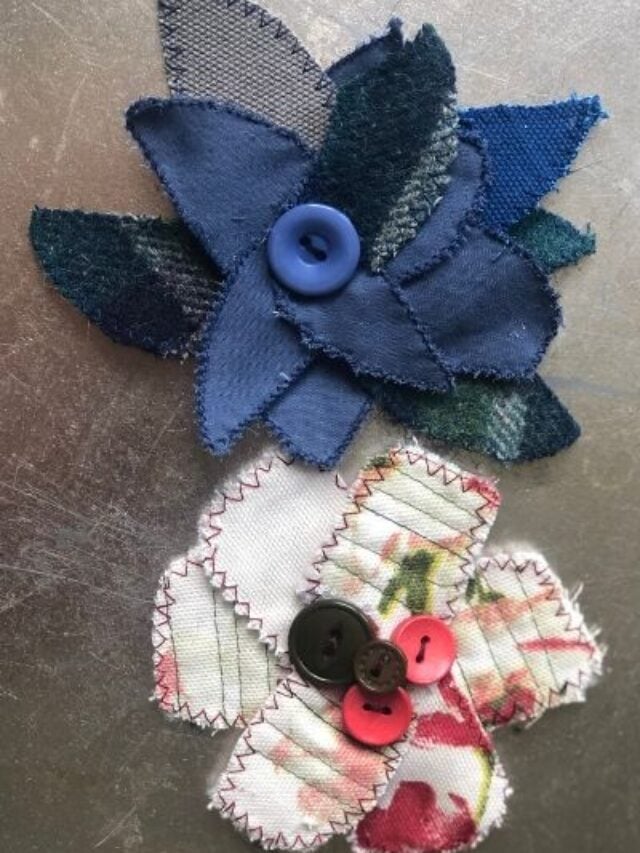 Simple Flowers from Scrap Fabric Story - Scrap Fabric Love