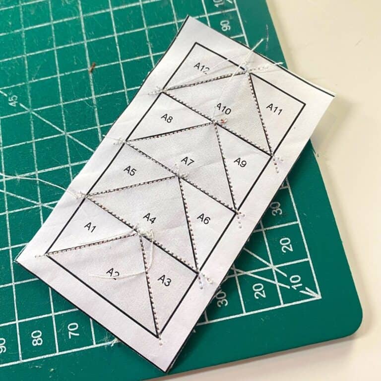 Mini Flying Geese Free Foundation Paper Piecing Pattern & Tutorial