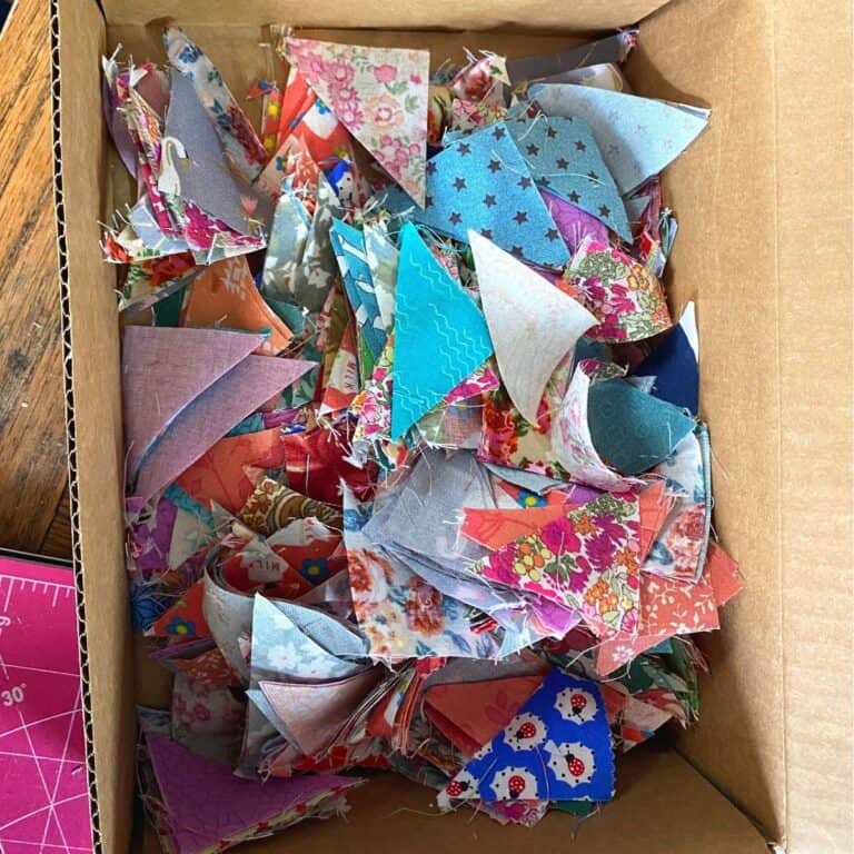 Mini Flying Geese Free Foundation Paper Piecing Pattern & Tutorial