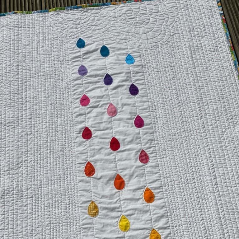 Rainbow Raindrops Baby Quilt - Free Applique Quilt Pattern