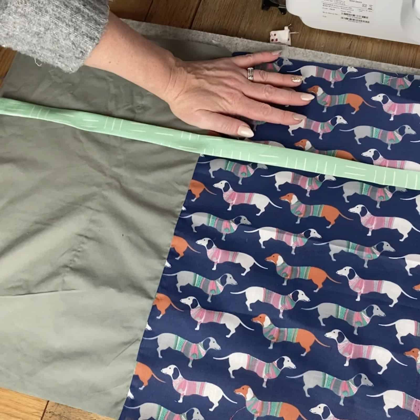 Easy Drawstring Fabric Gift Bag - No Measuring! - Scrap Fabric Love