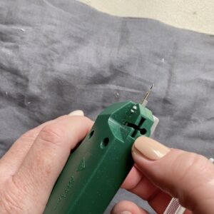 MicroStitch Basting Gun for Quilts - Review & Tutorial - Scrap Fabric Love