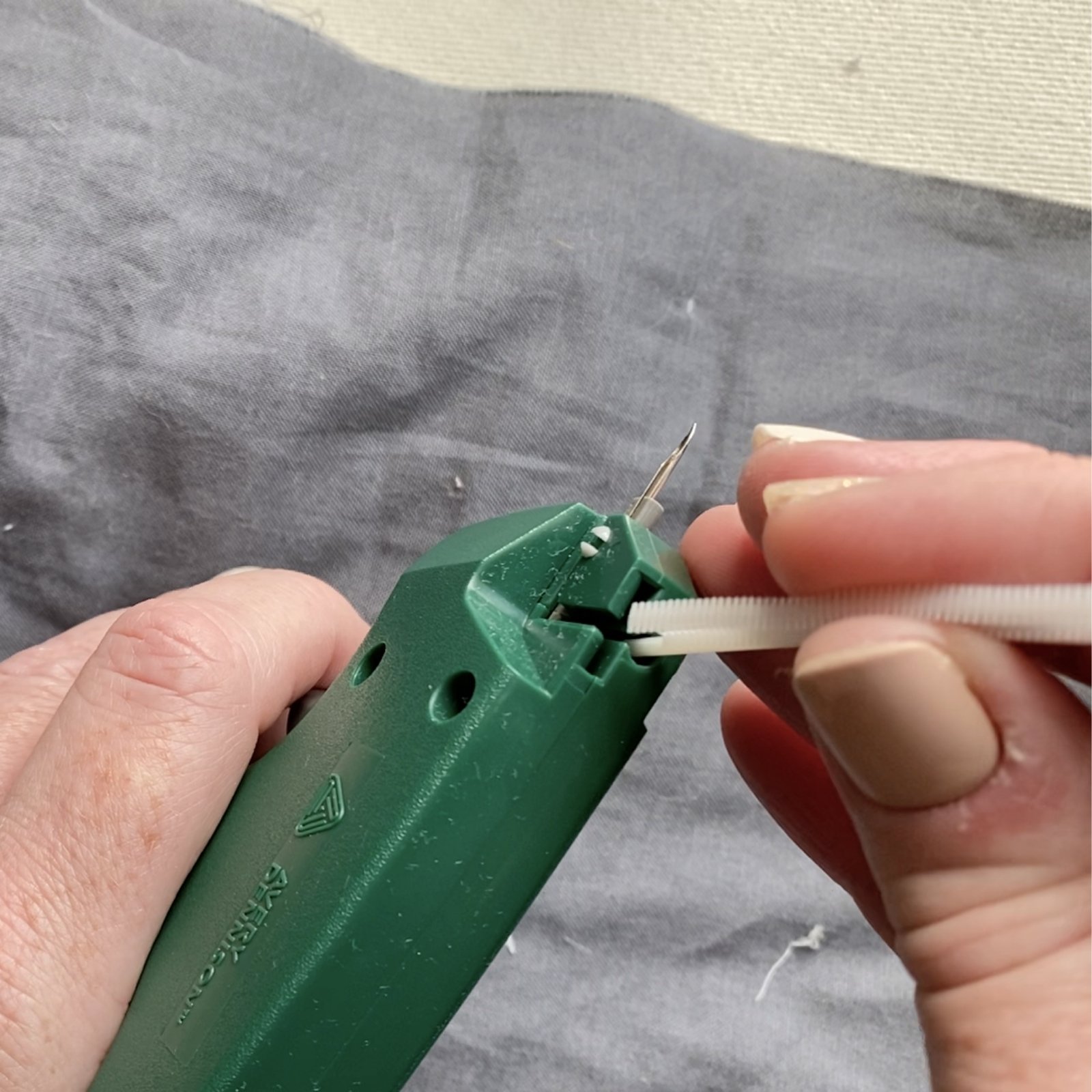 MicroStitch Basting Gun for Quilts - Review & Tutorial - Scrap Fabric Love