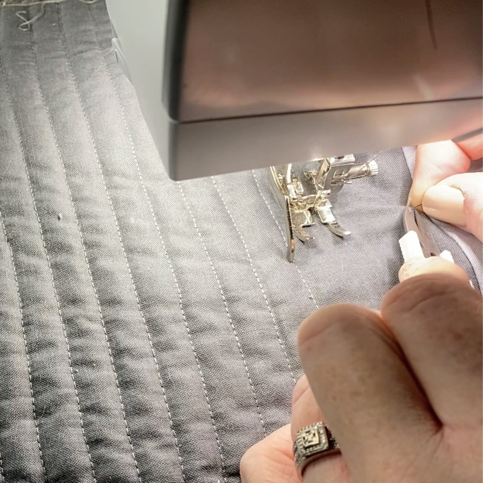 MicroStitch Basting Gun for Quilts - Review & Tutorial - Scrap Fabric Love