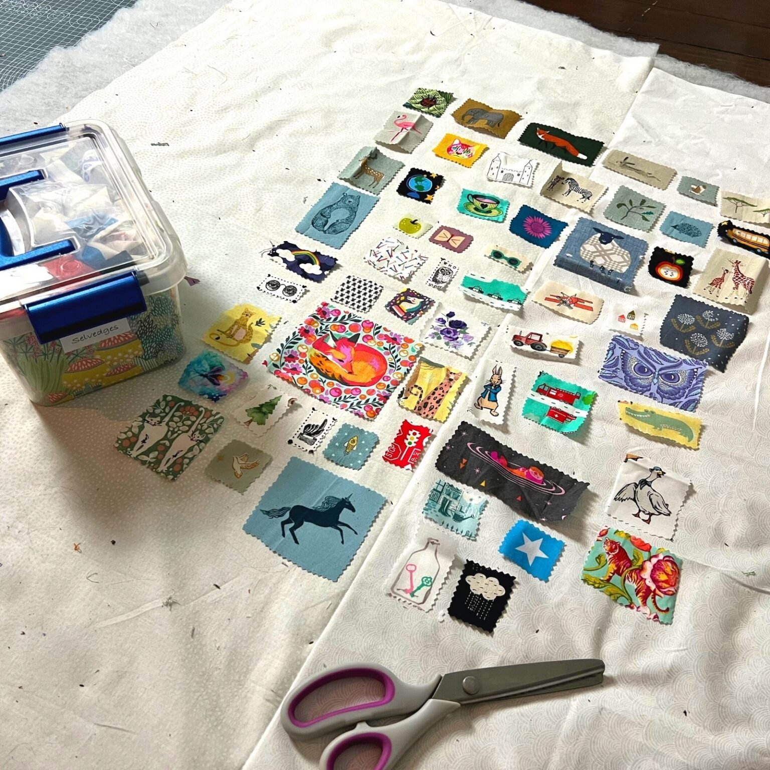 Free I Spy Quilt Tutorial (Easy Raw Edge Applique)