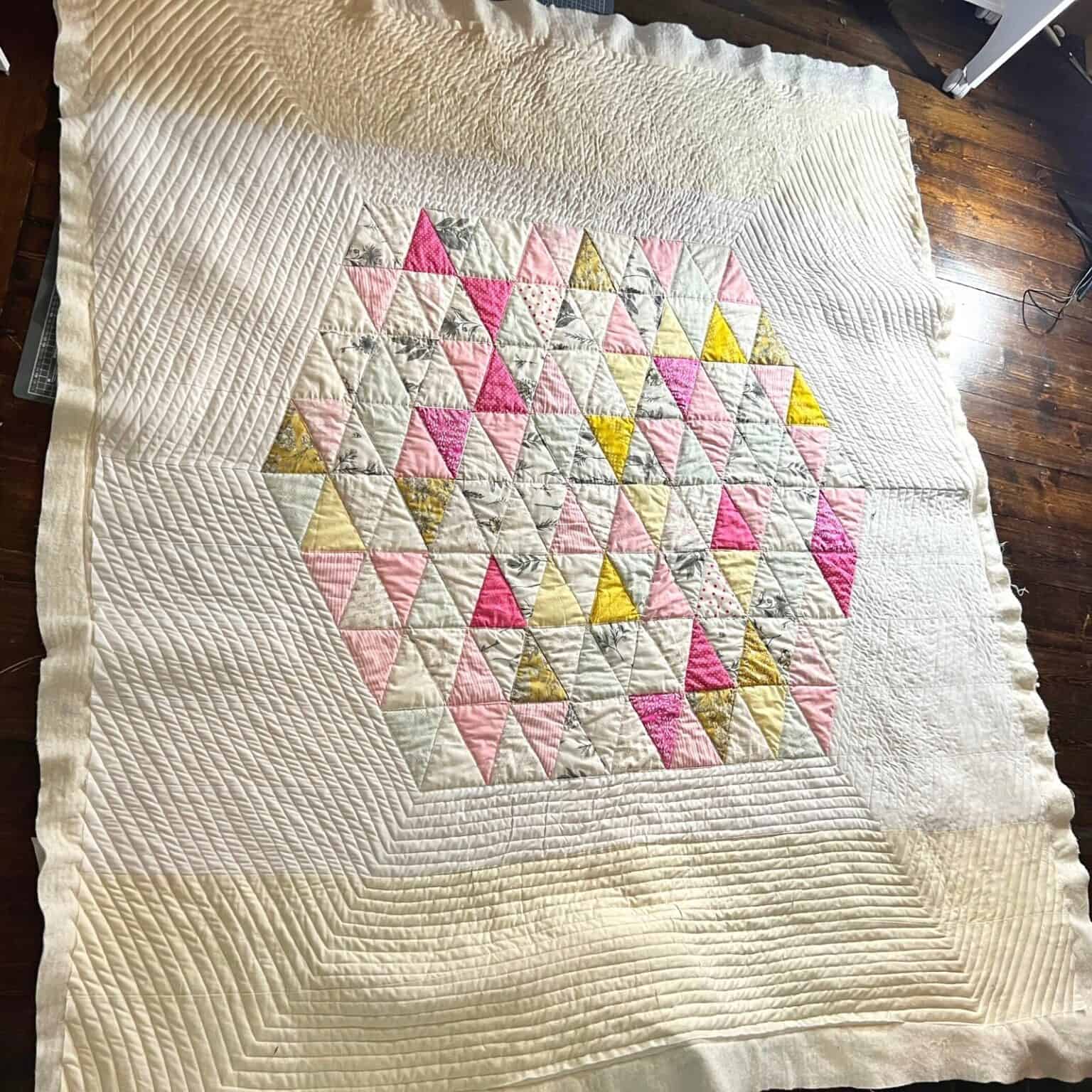 Making a Quilt without a Pattern - My Triangle Madness Quilt!