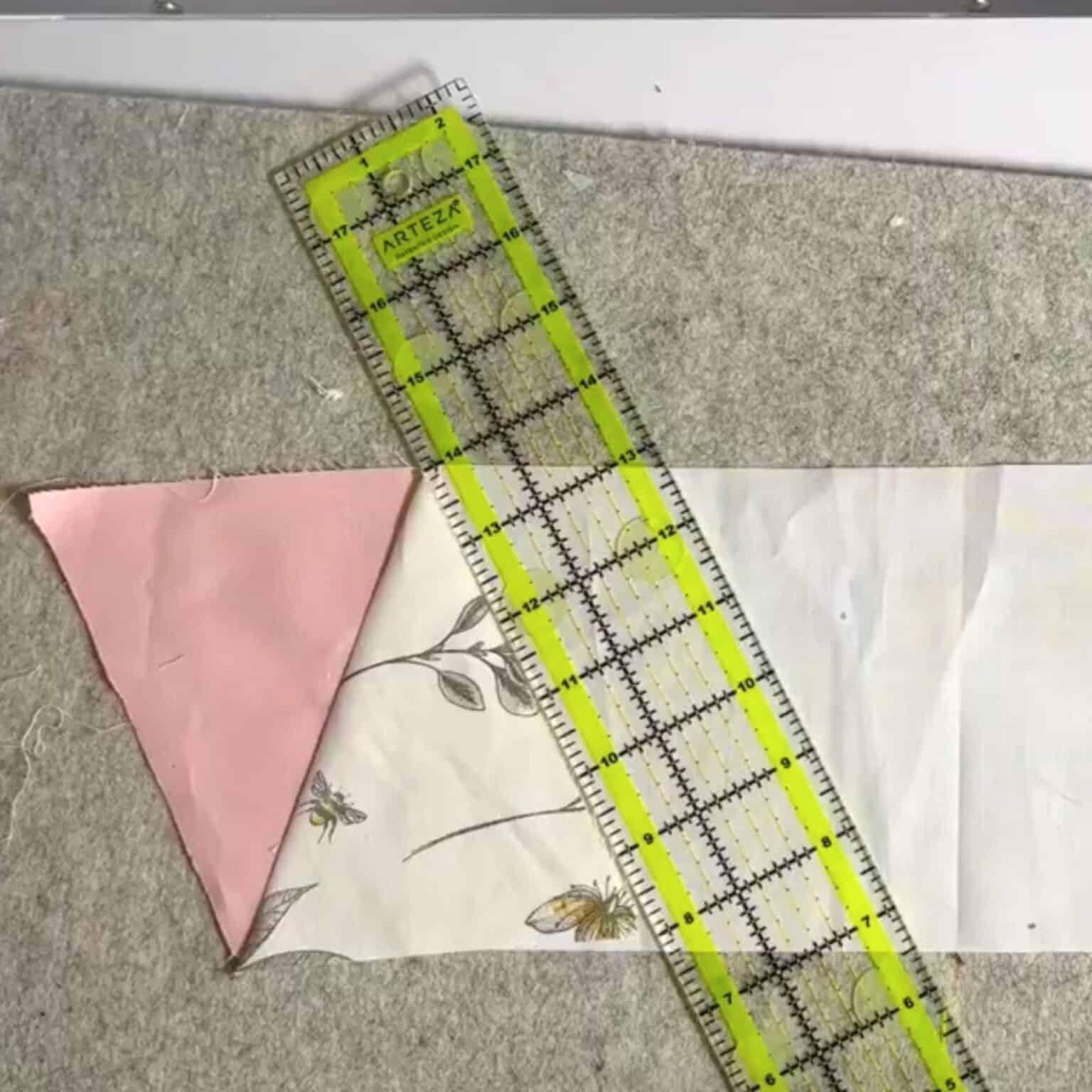 Making a Quilt without a Pattern - My Triangle Madness Quilt!