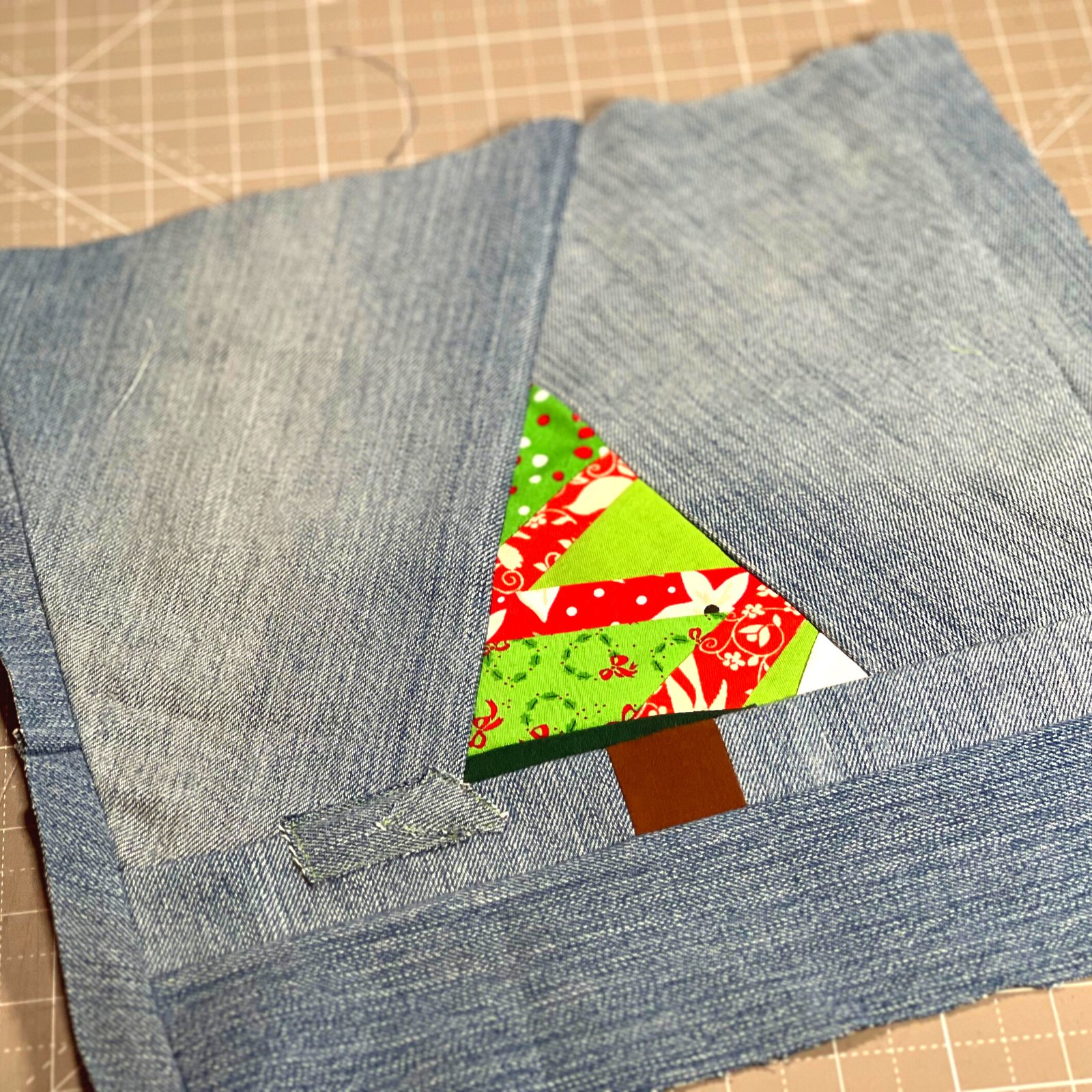 Fun Christmas Tree Quilt Block - For Crumbs & Scraps!