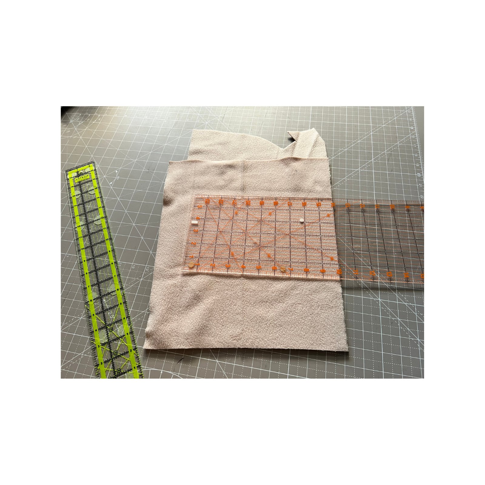 How to Make Fingerless Mittens - Scrap Fabric Love