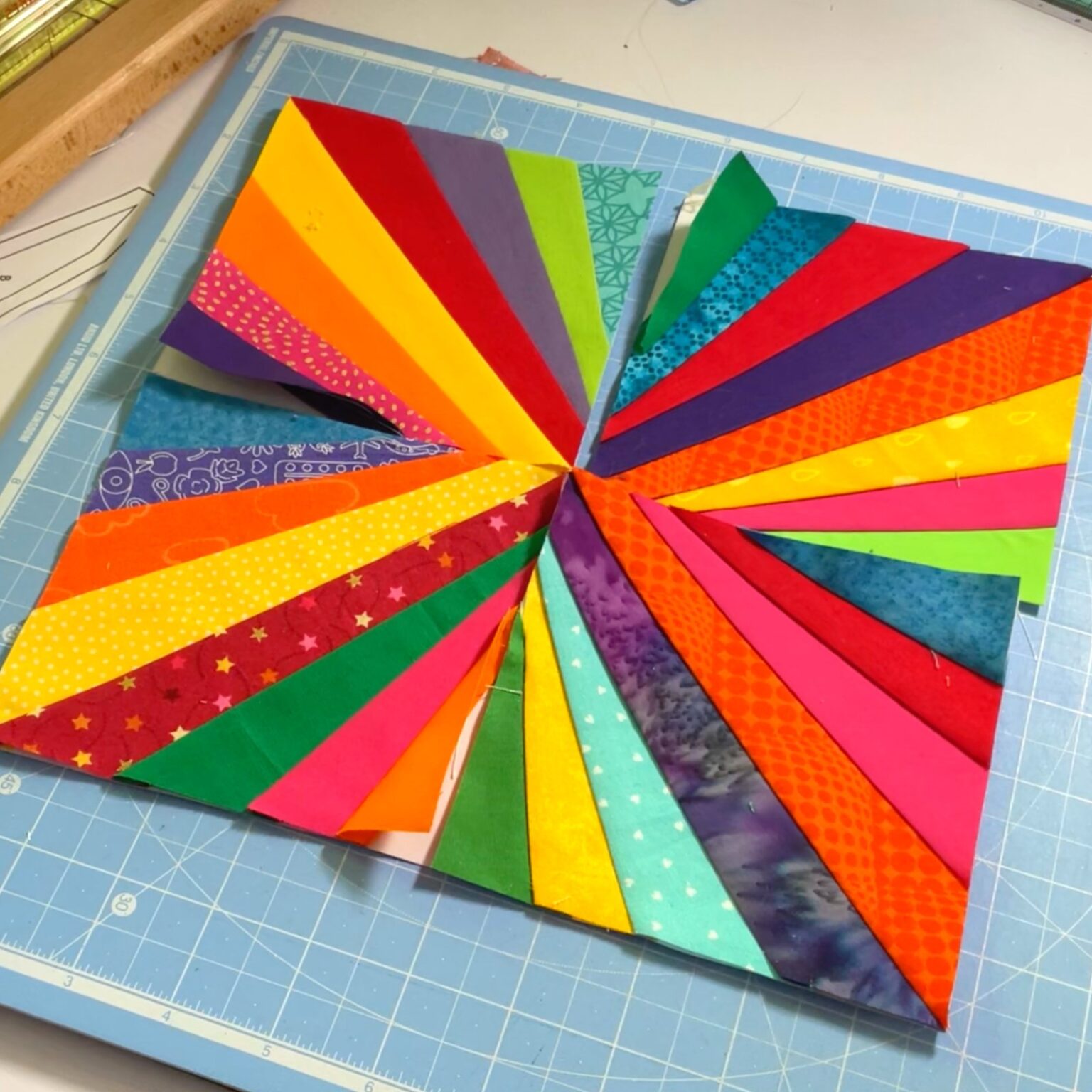 Scrap Burst Quilt Block - FREE Foundation Paper Piecing Pattern