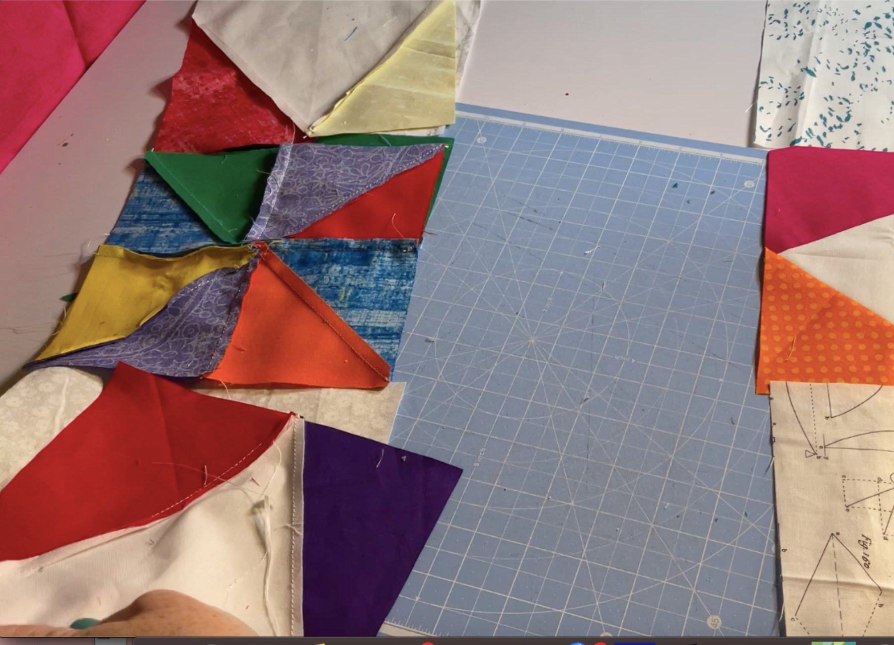 Easy Big Star Quilt Block - 20.5" Block! - Scrap Fabric Love