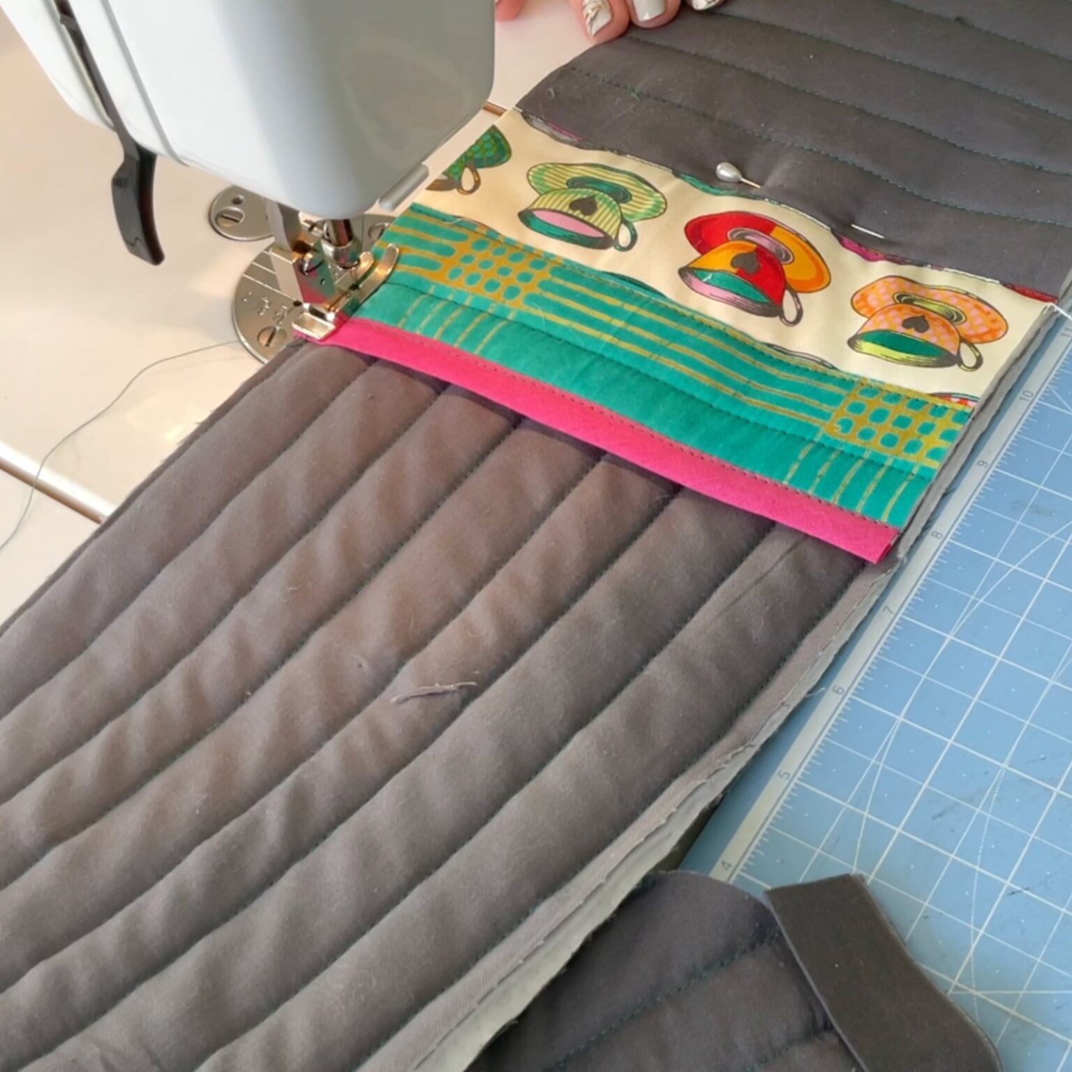 Quilted Double Pot Holder Tutorial - Scrap Fabric Love