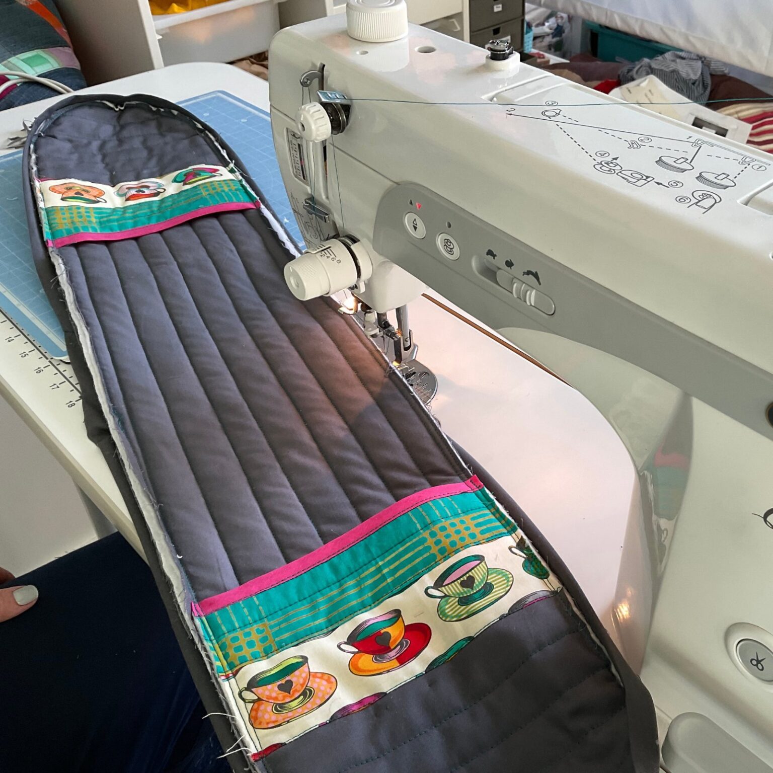 Quilted Double Pot Holder Tutorial - Scrap Fabric Love