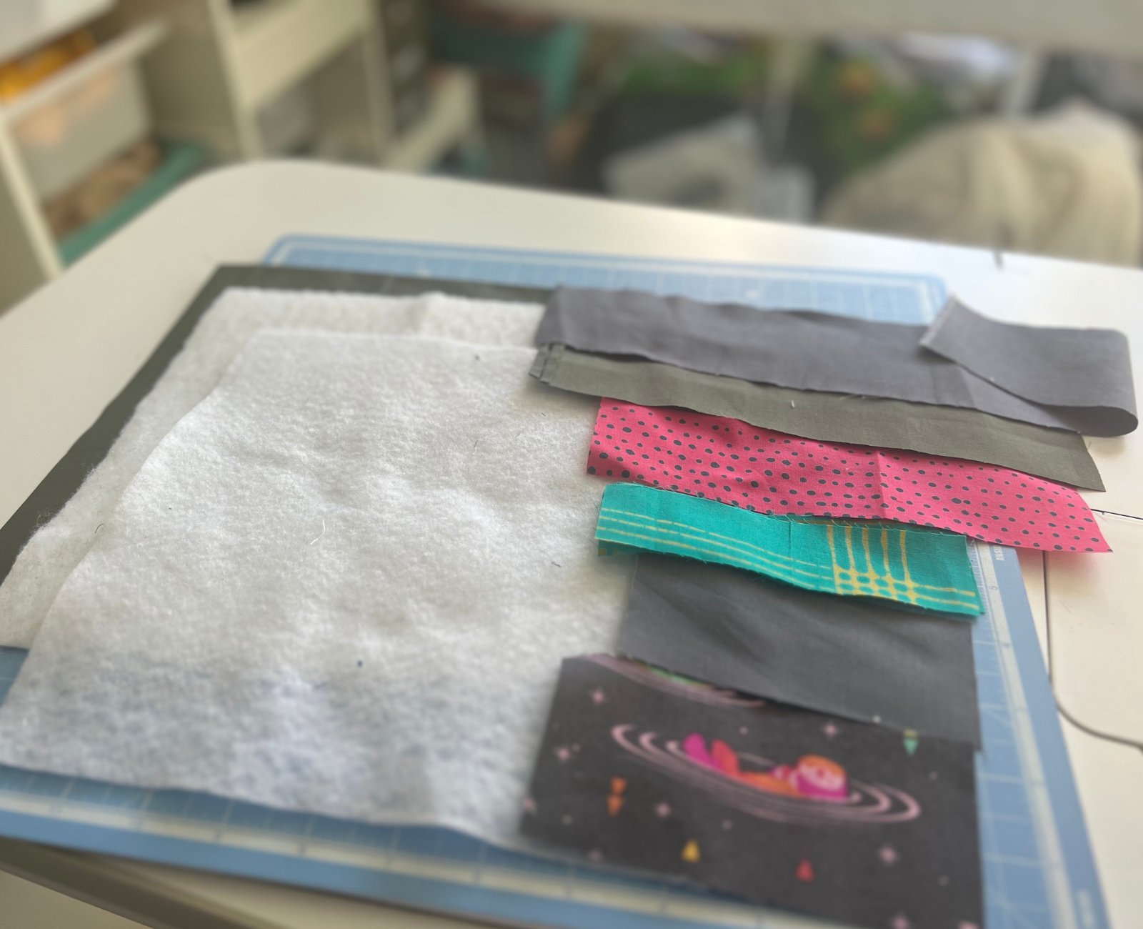 How to Make a Pot Holder: Easy Sew Gift Idea! - Scrap Fabric Love