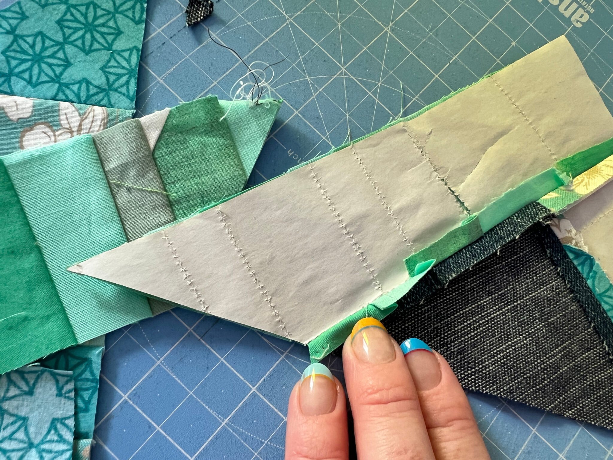 DIY Cushion Cover: Scrappy Chevron Style - Scrap Fabric Love