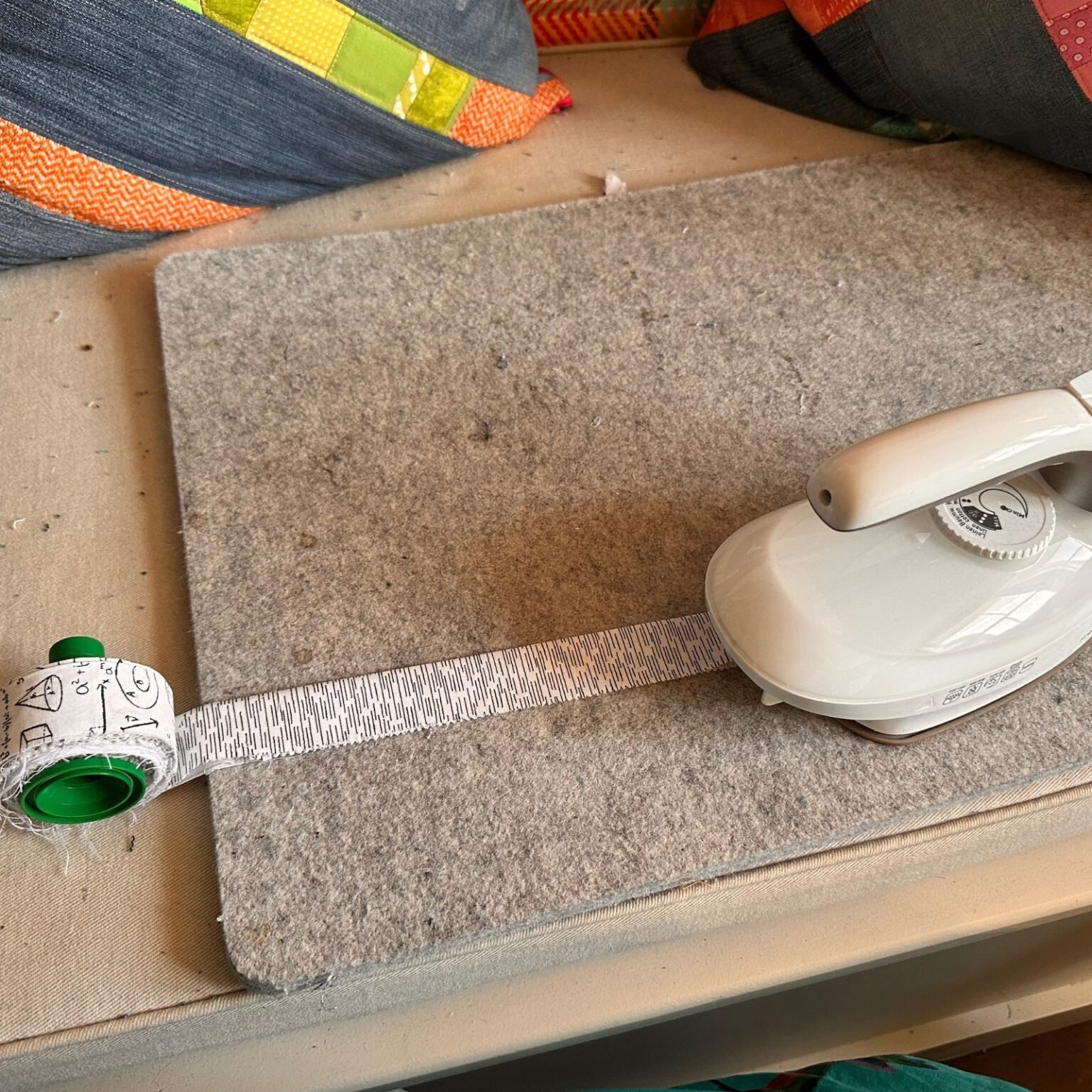 How to Make Scrappy Binding - Scrap Fabric Love