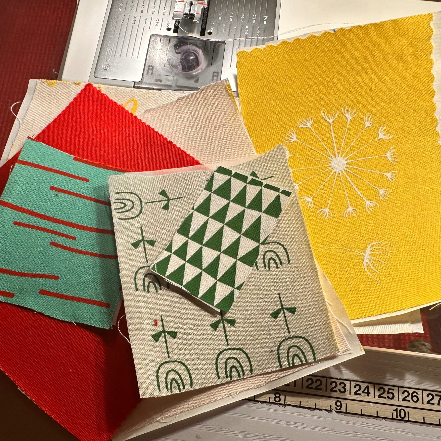 Easy Modern Quilt As You Go Applique Block - Scrap Fabric Love