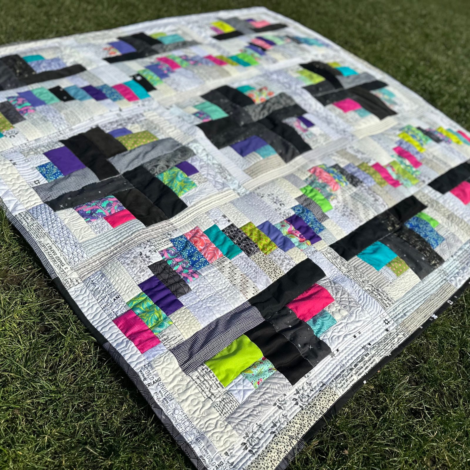 Scrappy Strips Quilt Along - Scrap Fabric Love